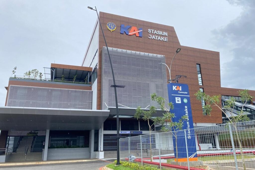 Stasiun KRL Jatake Resmi Beroperasi, Siap Layani 20 Ribu Penumpang per ...
